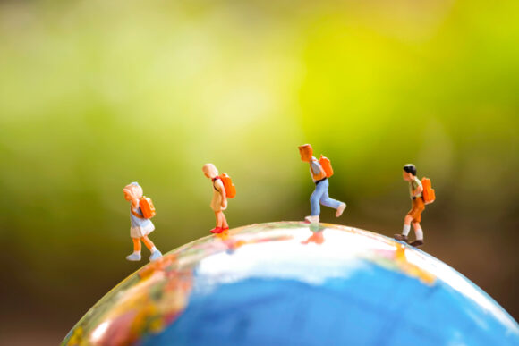 Exploring Schools around the World - Teacher Tips - Kids Discover